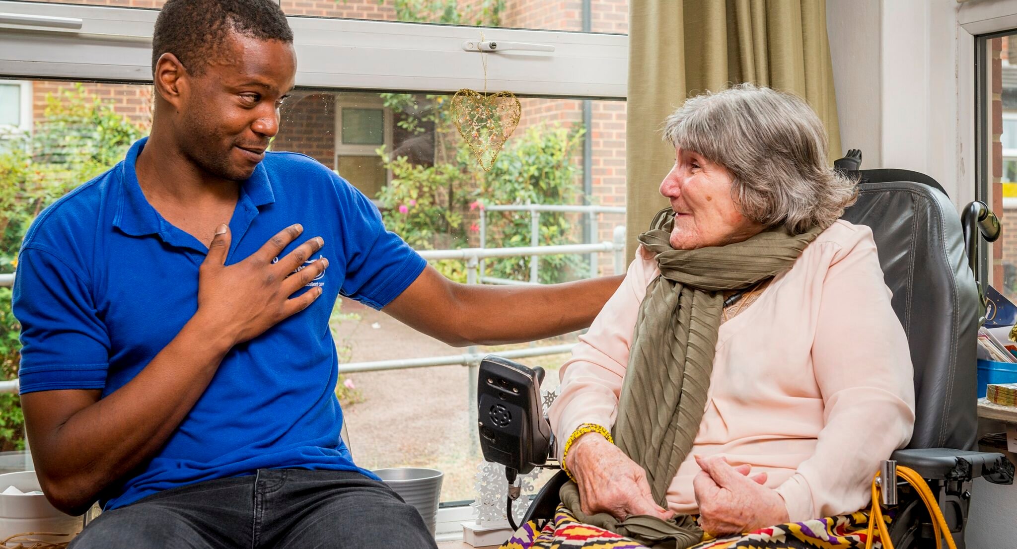 Health Care Assistant: Care Assistant Jobs in the UK • Caremark