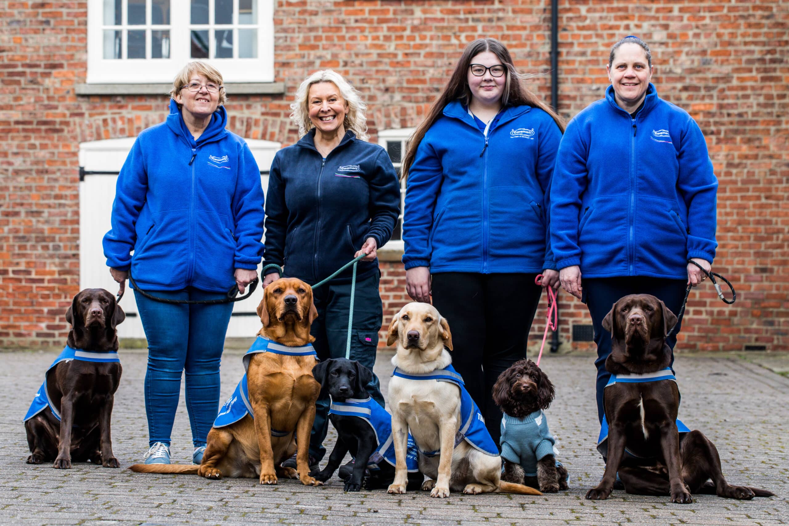 More dog handlers for animal therapy | Caremark Redcar and Cleveland