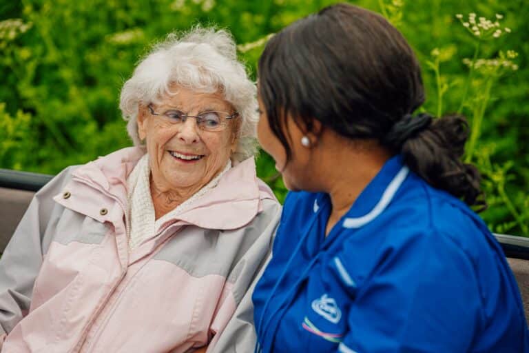 A Guide to the UK’s Carer’s Allowance: Who Qualifies and How to Apply ...